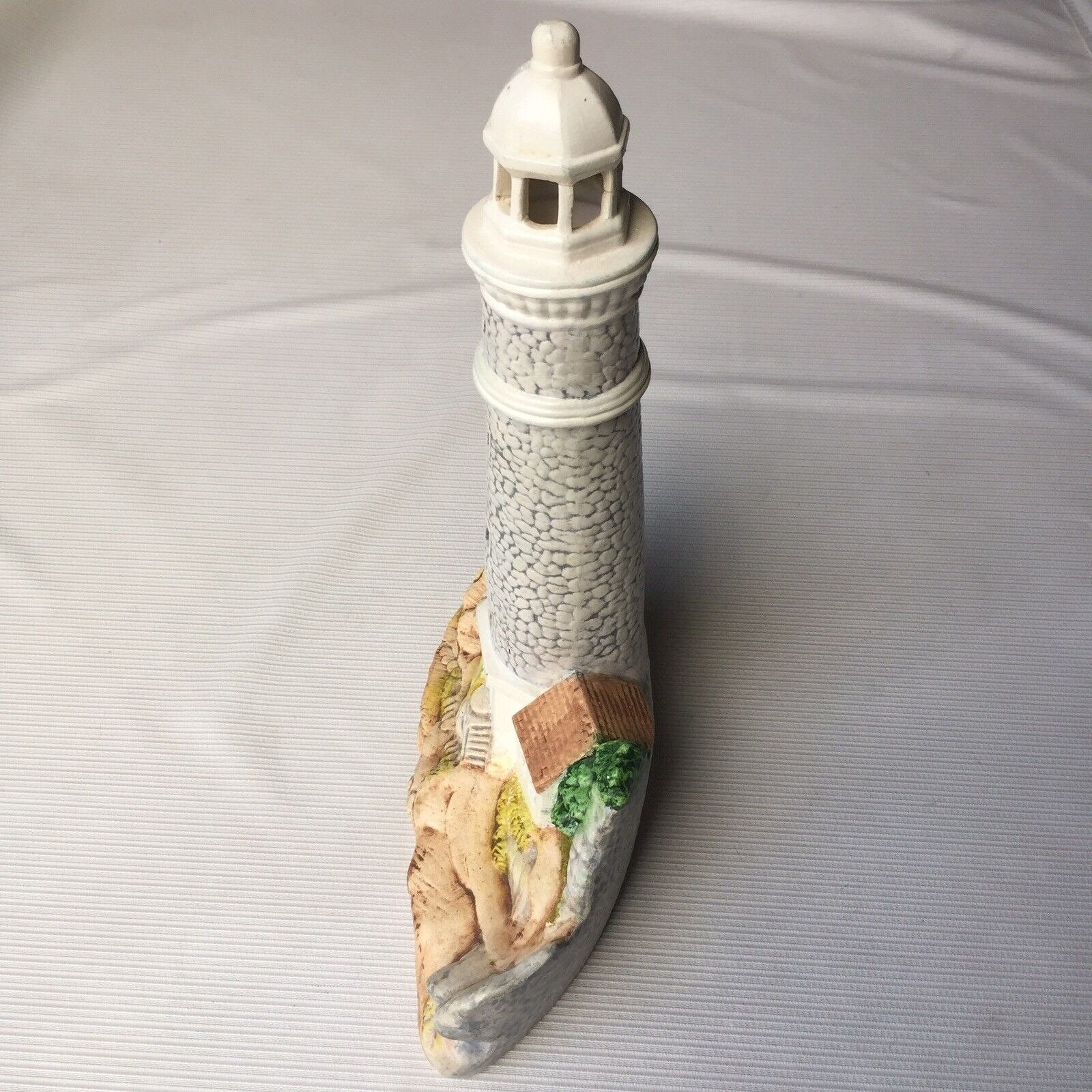 Tampa Bay Mold Co Gray White Cobblestone Lighthouse Statue Garden Beach ...