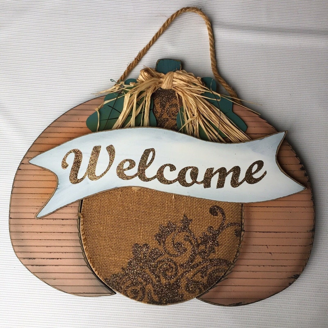 Autumn Welcome Wooden Hanging Sign Fall Greetings Pumpkin Shape Harvest ...