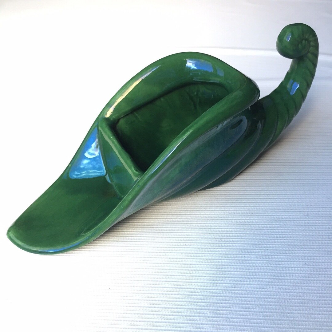 Vintage Royal Haeger Green Cornucopia Horn of Plenty Art Pottery ...
