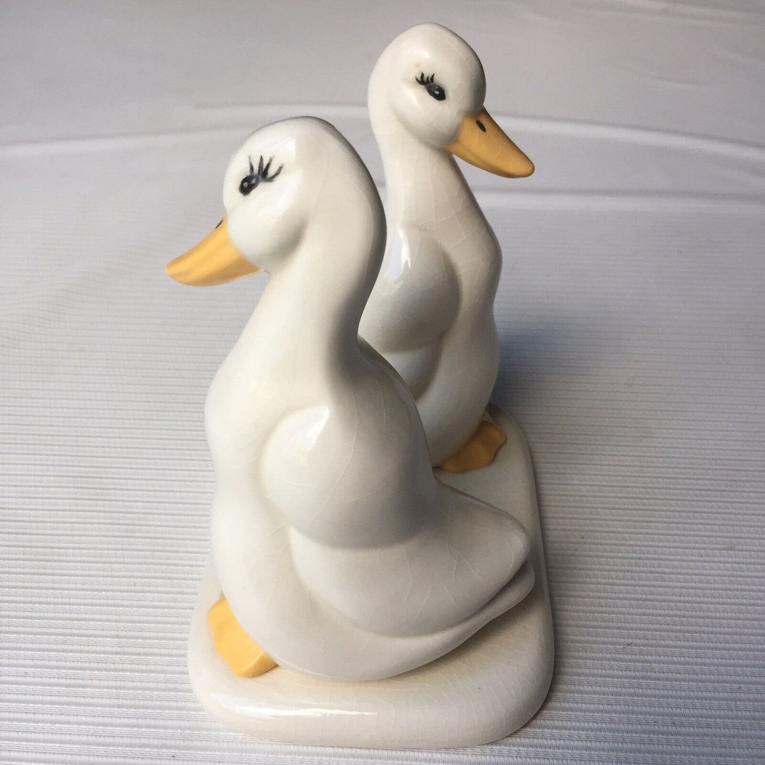 Sitting Peking Duck Pair Figurine Statue Sculpture White Ceramic ...