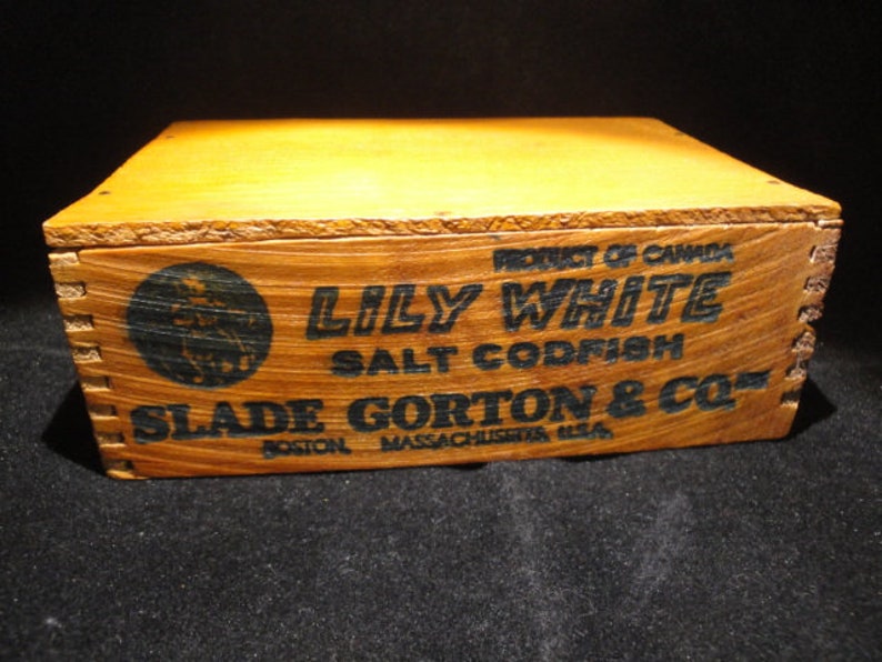 VINTAGE Slade Gorton & Co. Lily White Gloucester Style Codfish Wooden ...