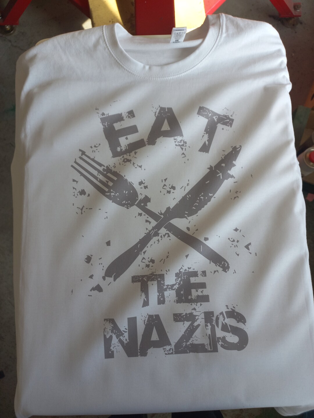 Eat the Nazis, Fanart, Merch, Print, T-shirt - Etsy