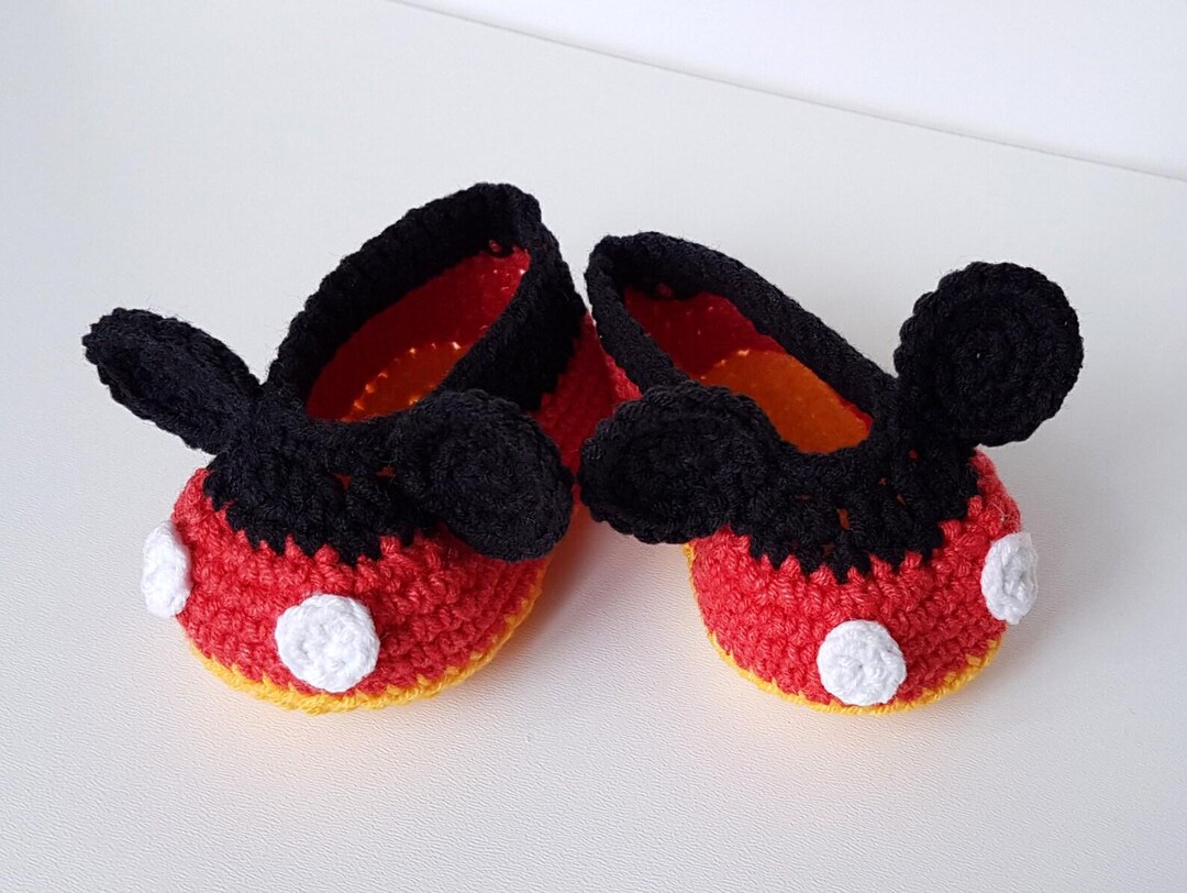 Crochet Mickey Mouse Baby Booties: Handmade Newborn Gift - Etsy