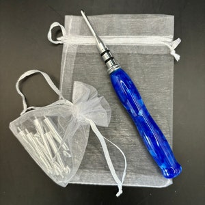 Ergonomic Crochet Hook Set in Blue Crush Resin With Interchangeable ...