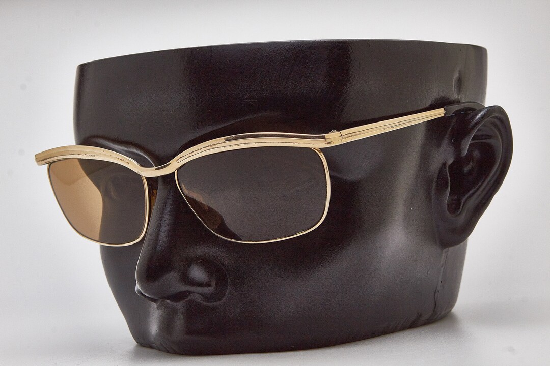 Vintage Men's Sunglasses 1980s / ZEISS Sunglasses 52-14 Umbral Crystal ...
