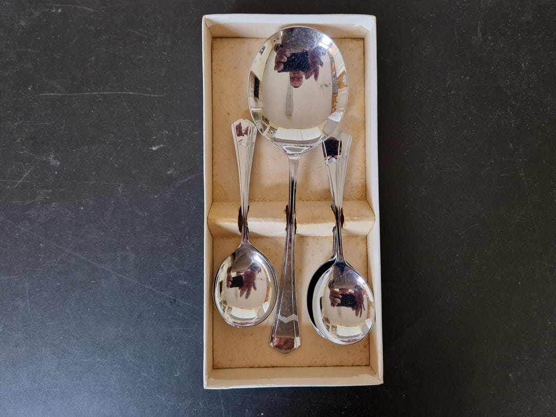Vintage Boxed Set of Art Deco Style Fruit/ Dessert Spoons X 6 & Serving ...