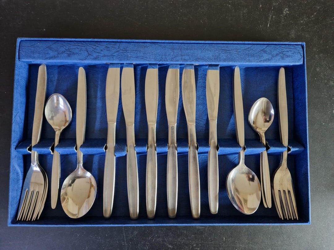 Vintage Boxed Set of MCM Cutlery - 24 Pieces - Etsy