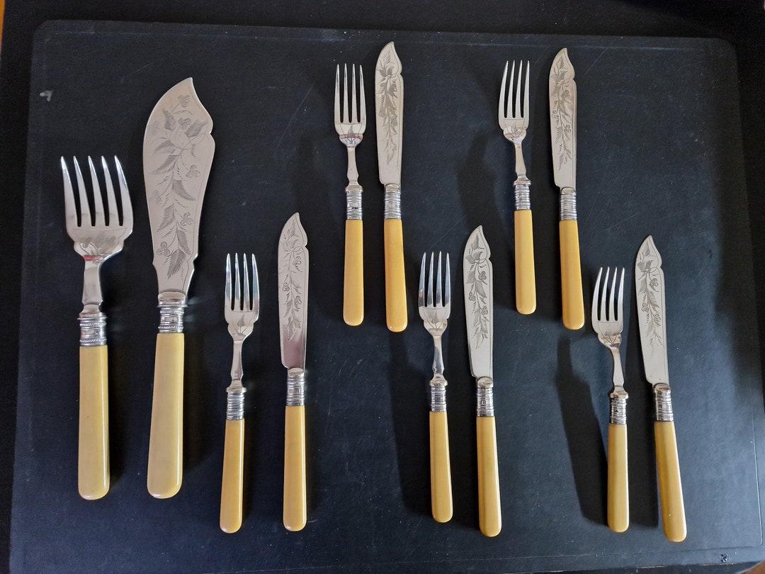 Vintage Set of EPNS Faux Bone Handled Fish Cutlery & Fish Servers - Etsy