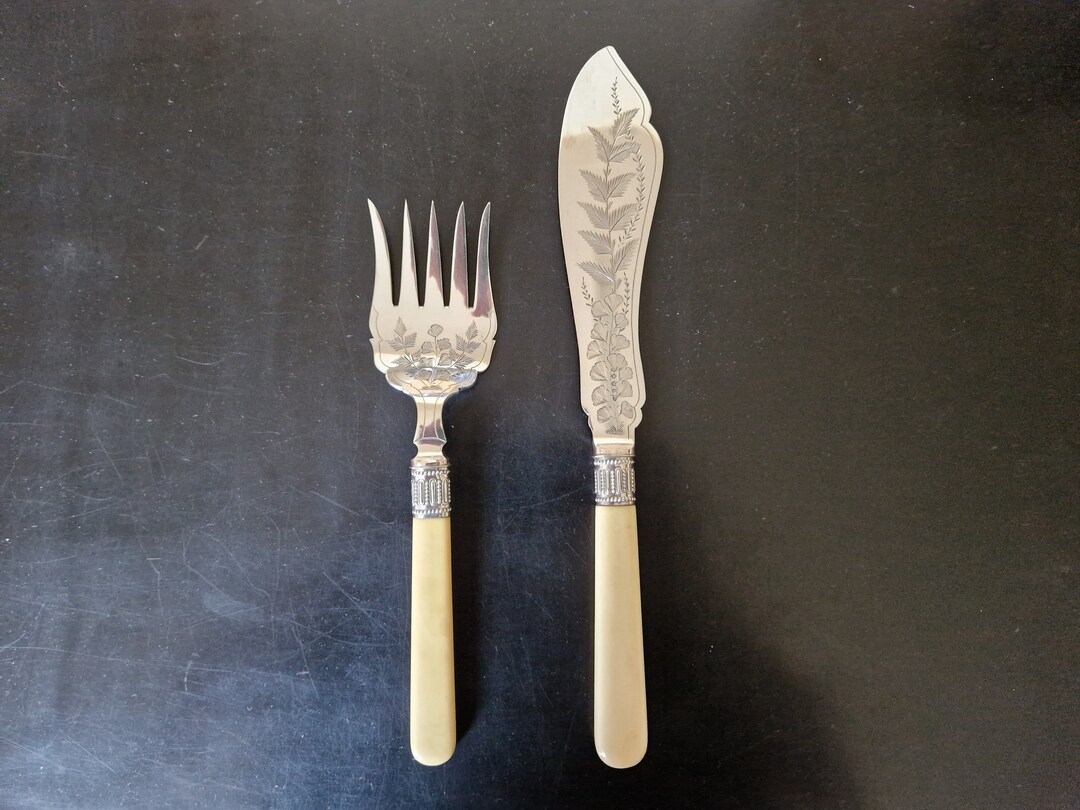 Vintage Faux Bone Handled Engraved Fish Servers - Etsy