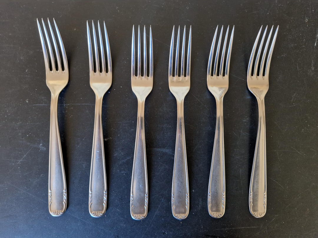 Vintage Set of Laurel Pattern Forks X 6 - 8 Inches - Etsy