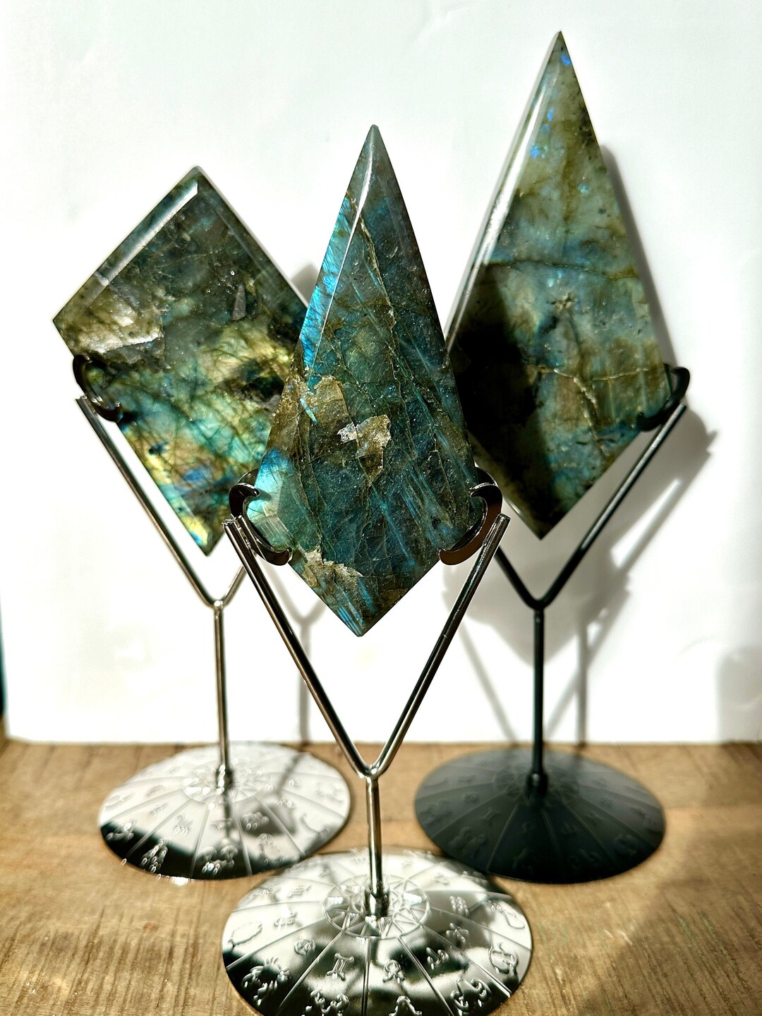 Flashy Labradorite Diamond W/ Stand Blue Rainbow Labradorite Crystal ...