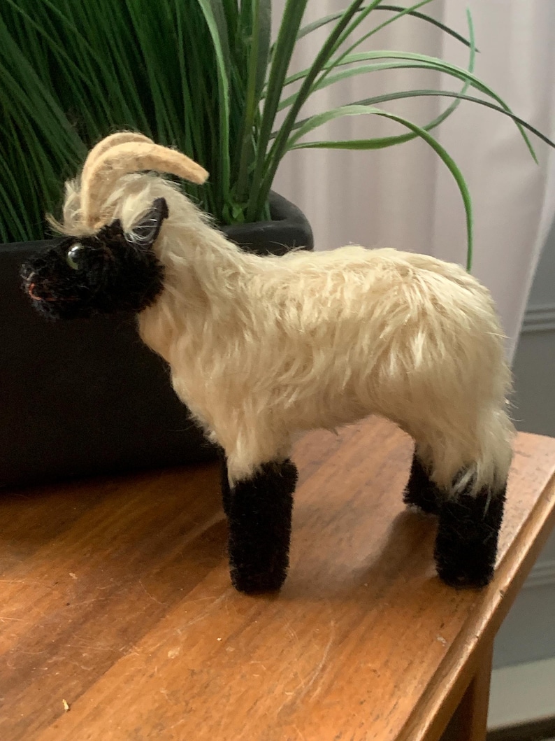 Steiff Vintage Mountain Goat Snukki Germany MCM 1950s, Without Button ...