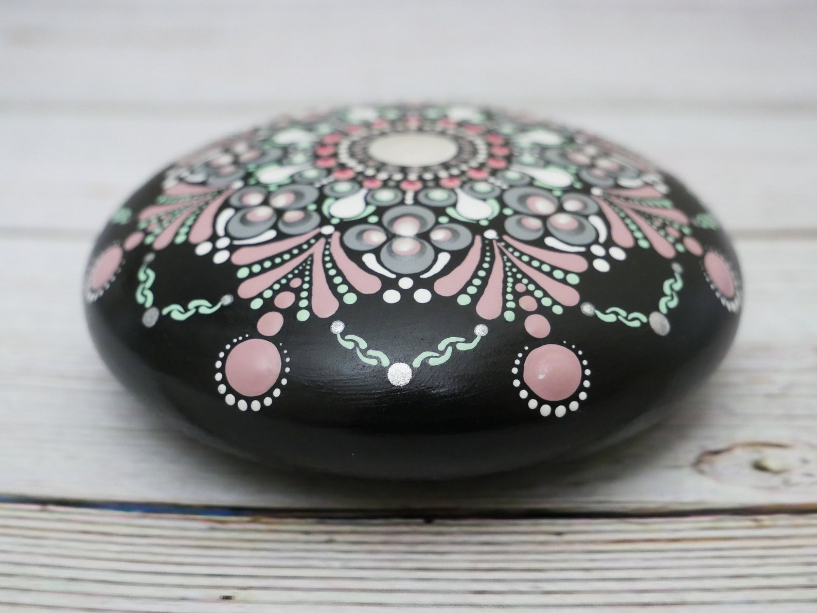 Handmade Painted Stone Mandala - Etsy