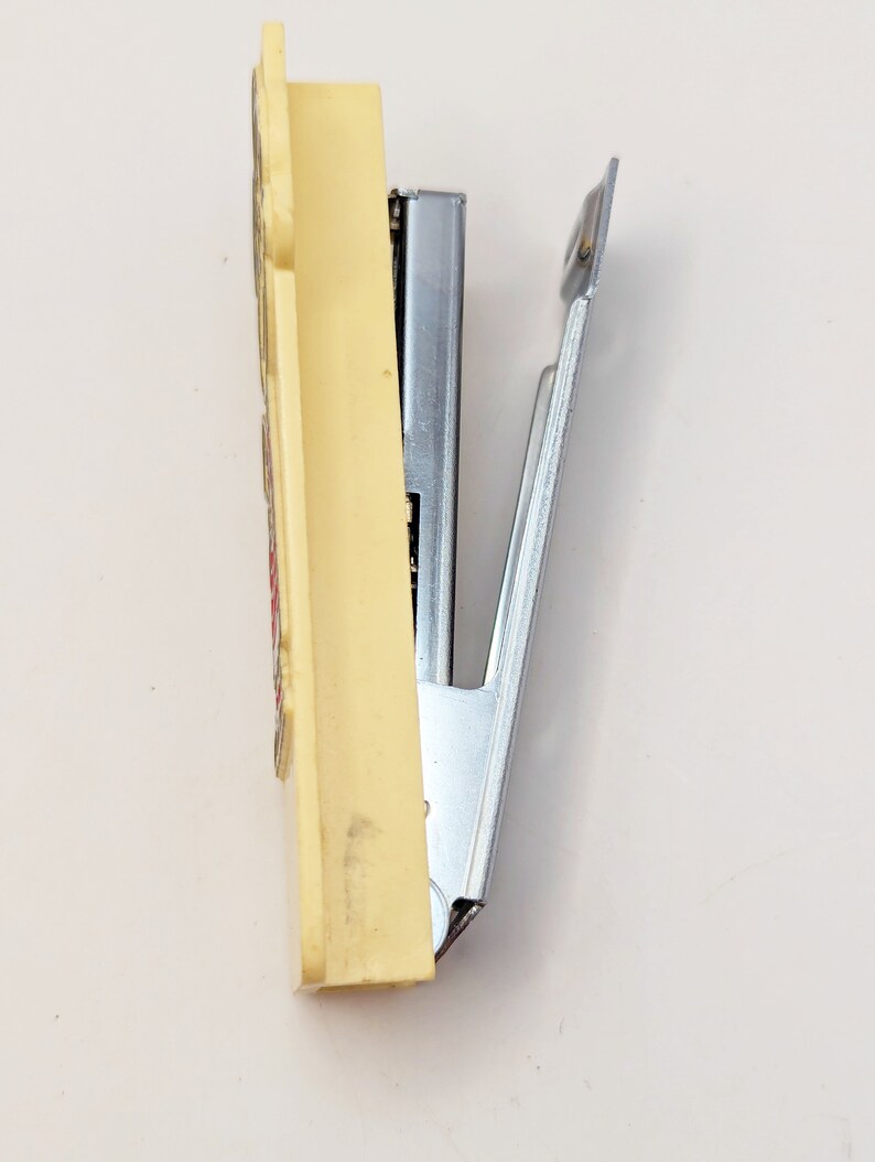 Vintage Linus Van Pelt Mini Stapler Charlie Brown Schulz Peanuts Japan ...