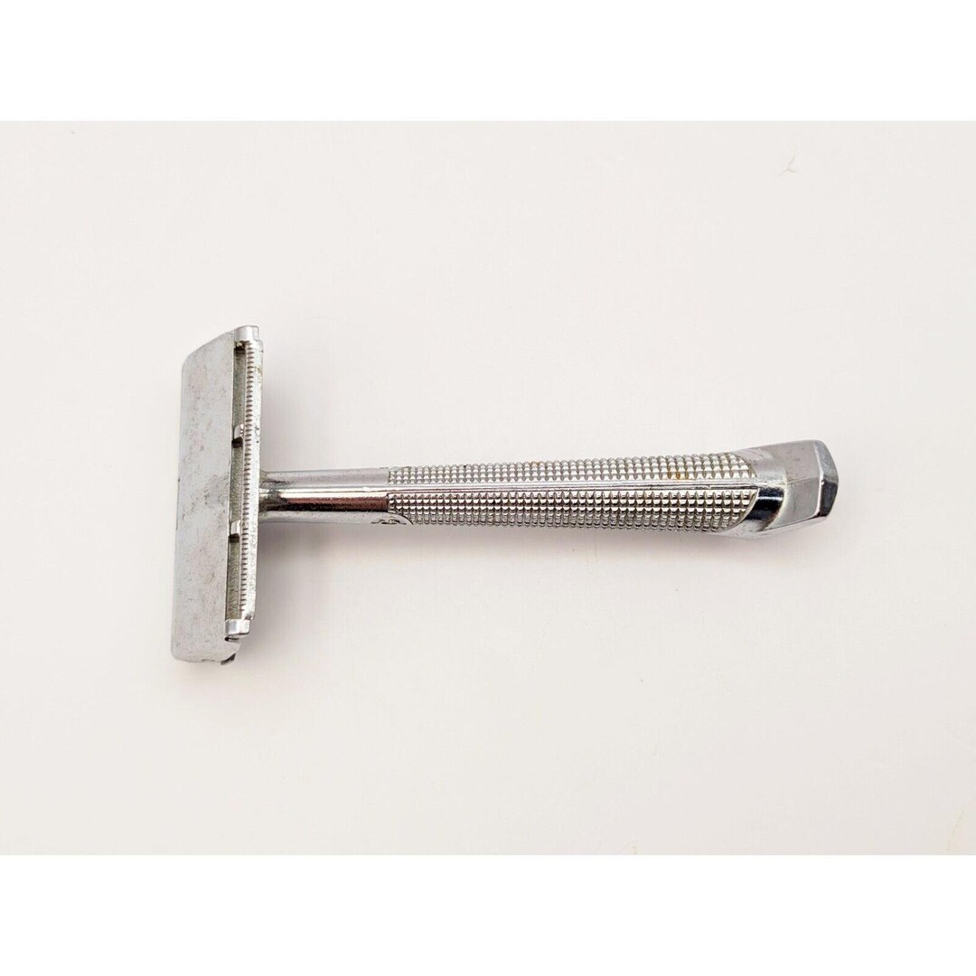 Vintage GEM Safety Razor Flip Open Made in USA Silver Tone Shaving Gift ...