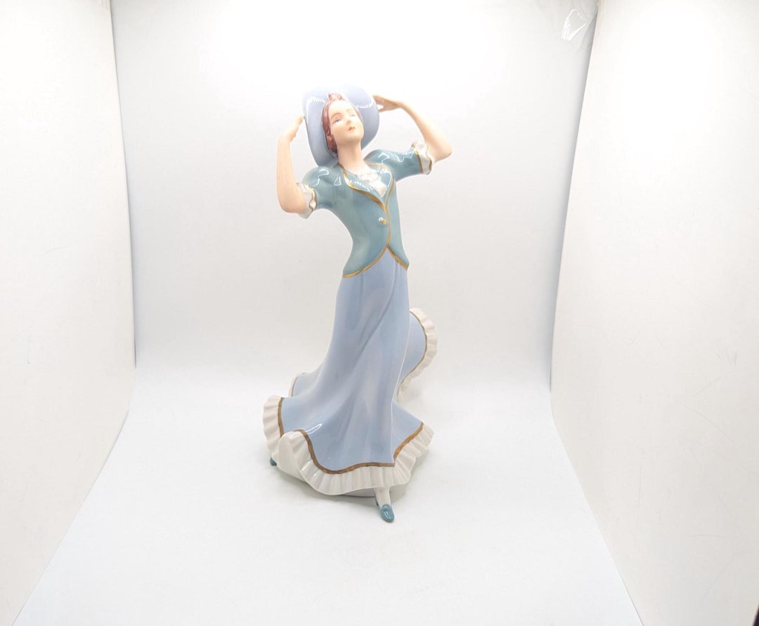 Rare Vintage Royal Dux Bohemia Porcelain Dancing Figurine Woman Blue Dress Hand Painted Feminine ...