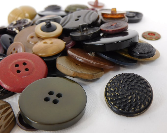 Random Button Lot, Mixed Buttons, Bottom of the Sewing Box, Jar of ...