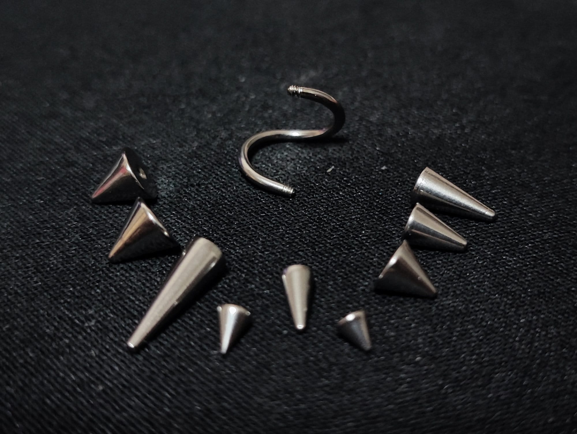 Titanium Twisted Spike Helix Piercing: 18G-14G Spiral Body Jewelry - Etsy