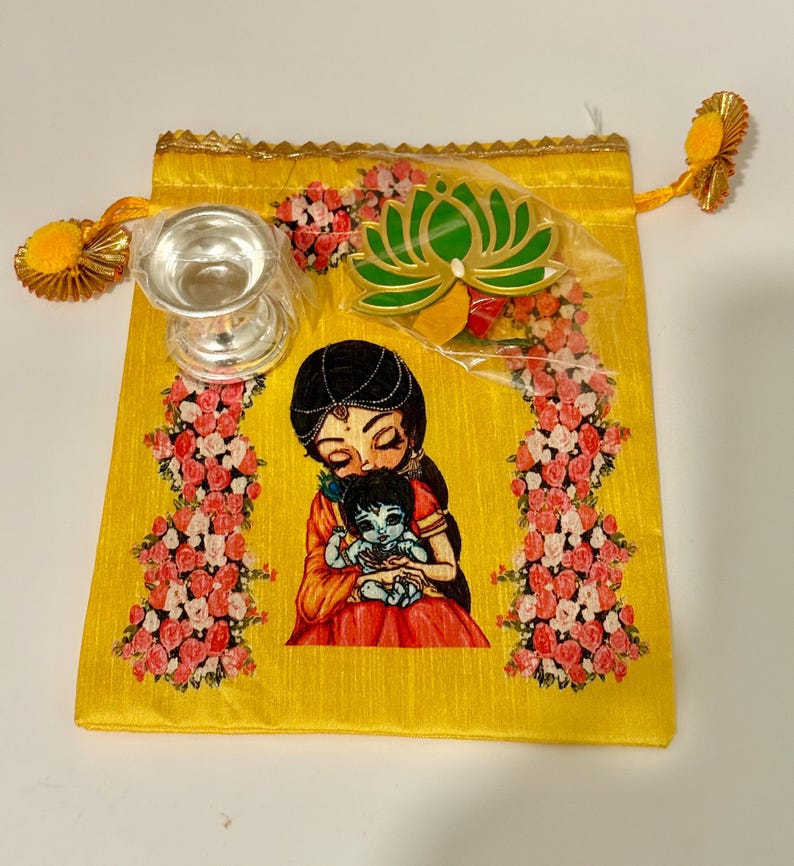 Seemantham Return Gift Bags | Baby Shower Gift Bags| Mom-to-be Potli ...
