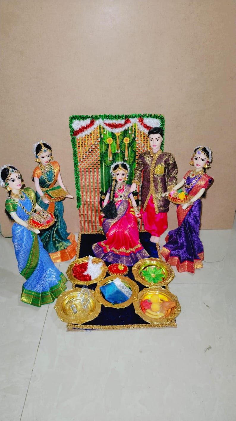 Housewarming and Baby Shower Dolls | Gruhapravesham Doll Set ...