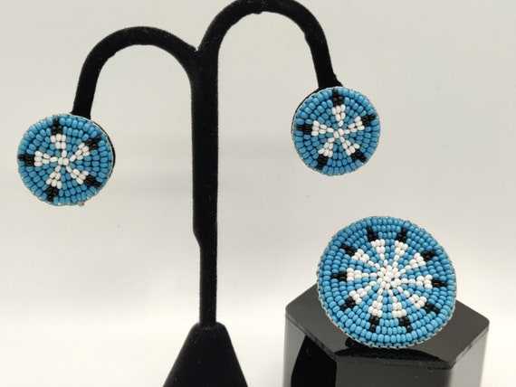 1960s Beaded Native American Brooch and Earring Set - Gem