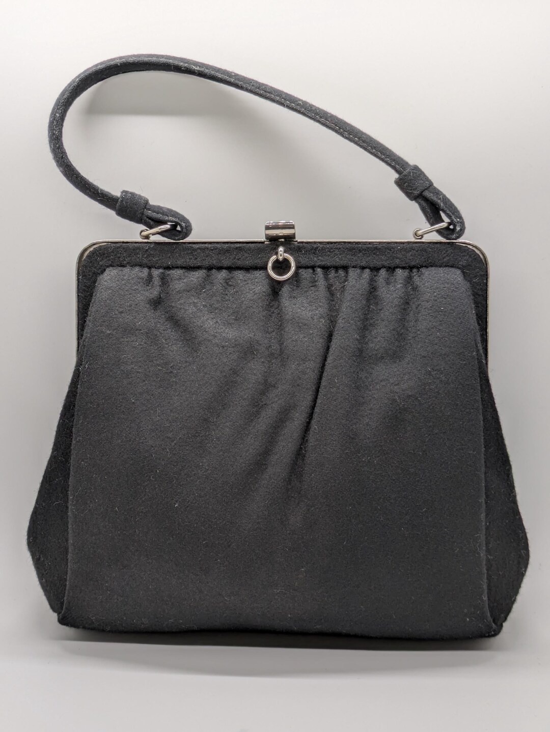 L & M BLACK Kiss Lock Handbag - Etsy