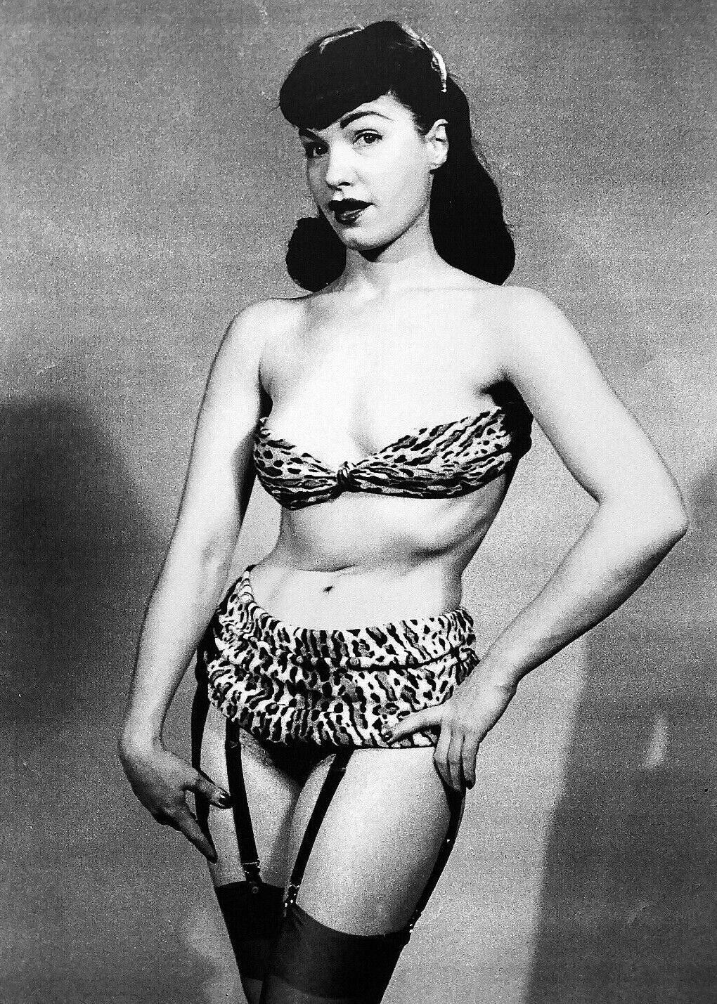 1950s Actress Model Bettie Page Queen Of The Pin Up Glossy Poster