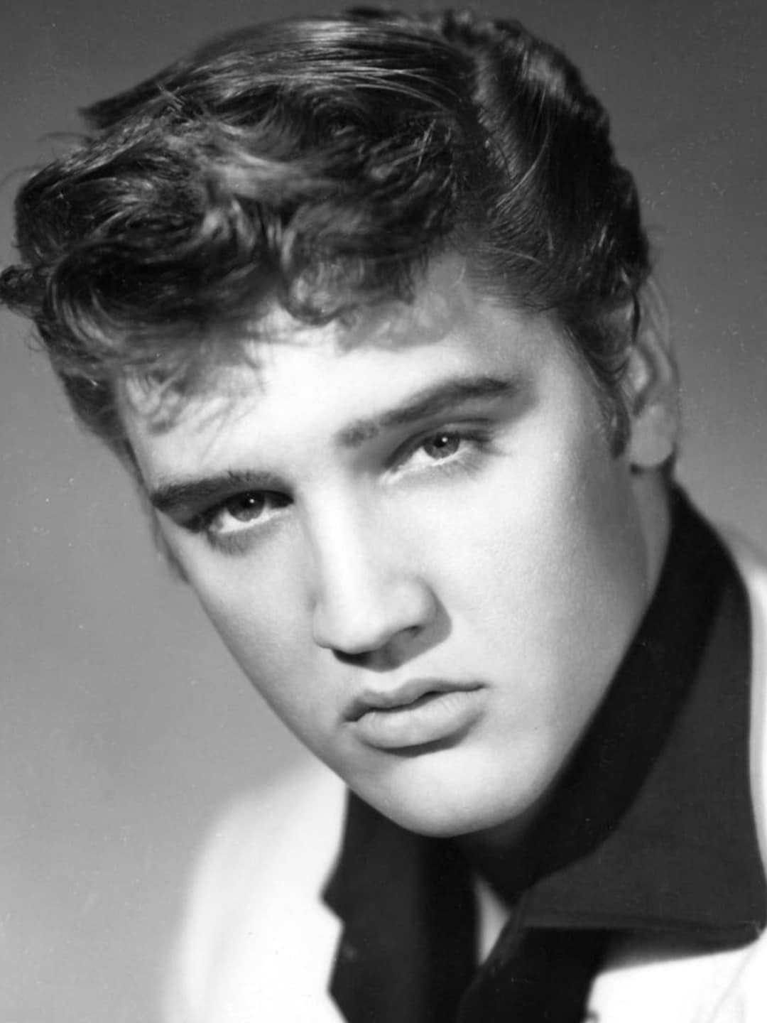 Legendary Singer Musician Elvis Presley Head Shot Portrait King of Rock ...