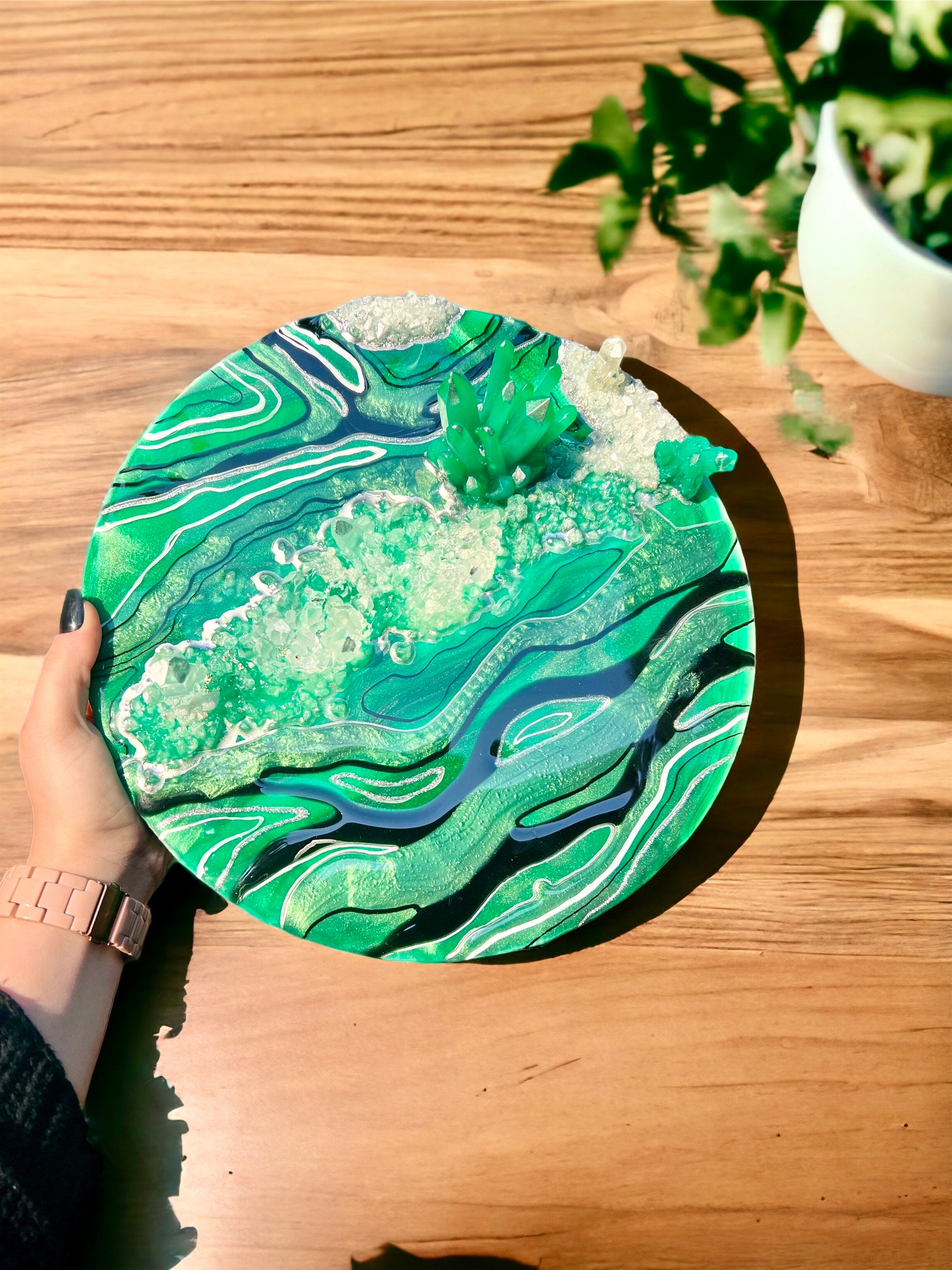Emerald & Quartz Inspired Resin Geode Wall Art 12” - Etsy