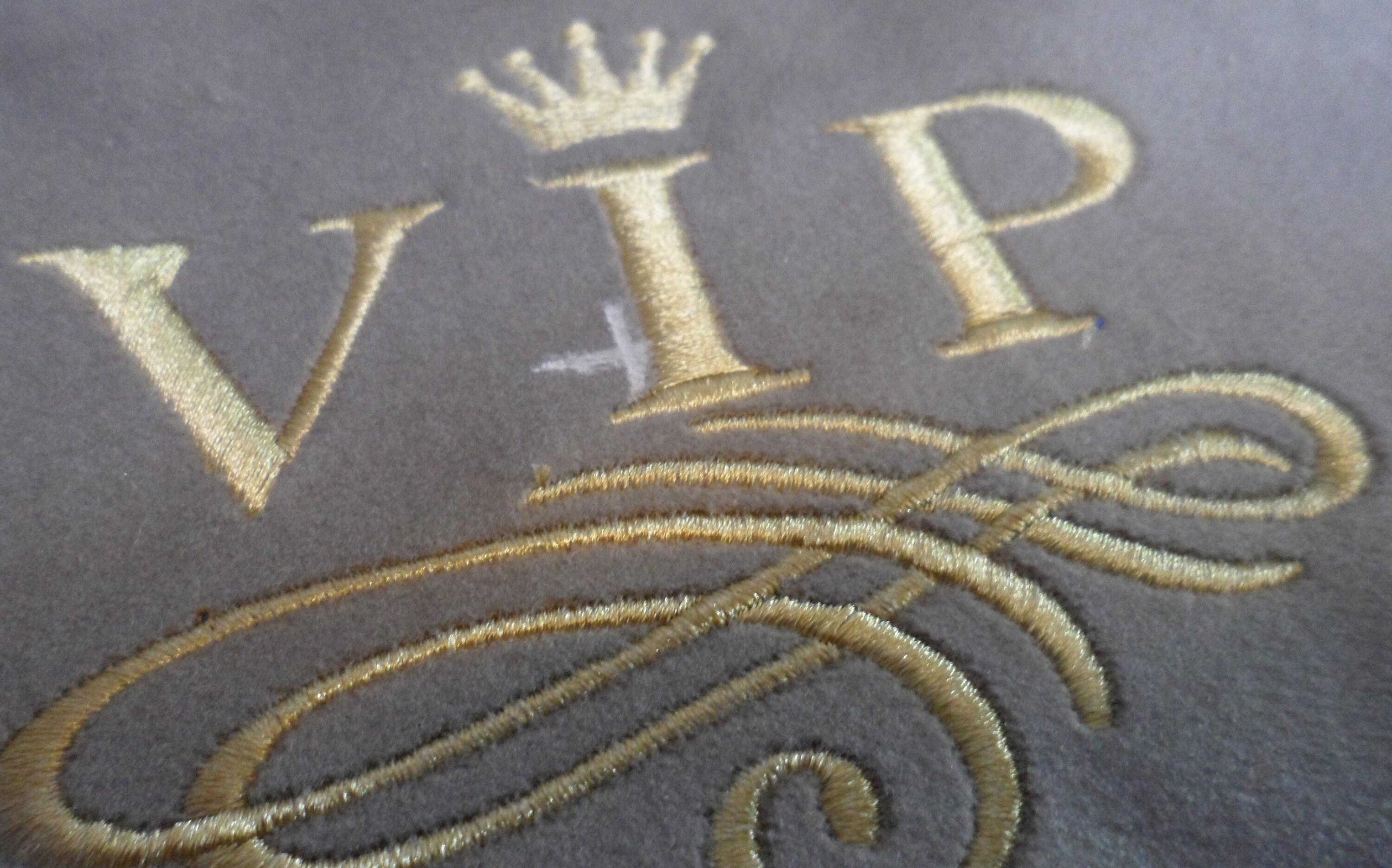 Inscription VIP Crown and Lace Curlicue Machine Embroidery - Etsy