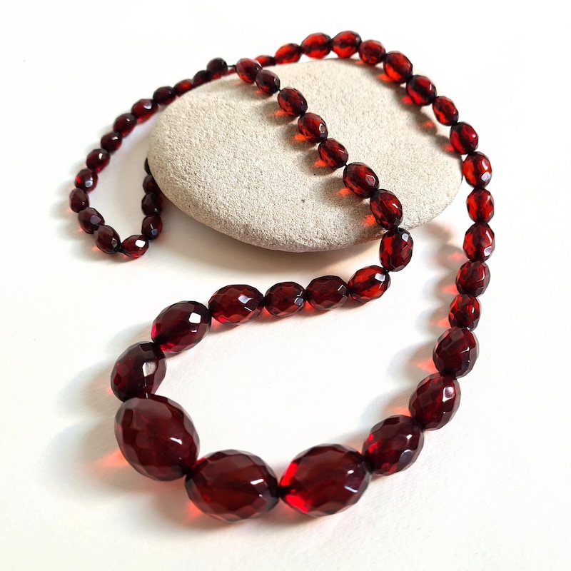 Cherry Red Bakelite - Etsy