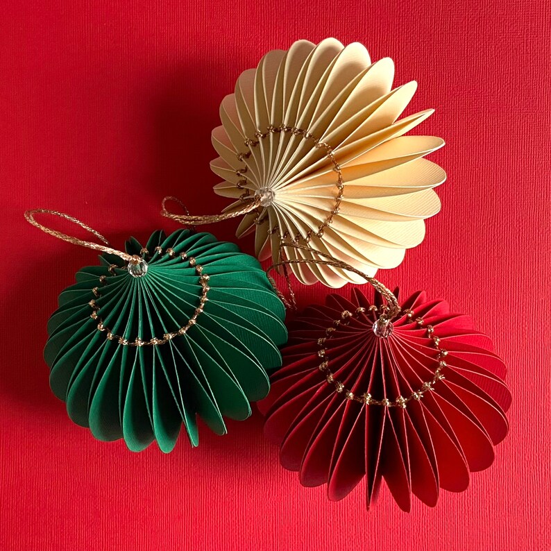 Red Paper Christmas Ornament Honeycomb Onion Paper Ornament Scandi ...