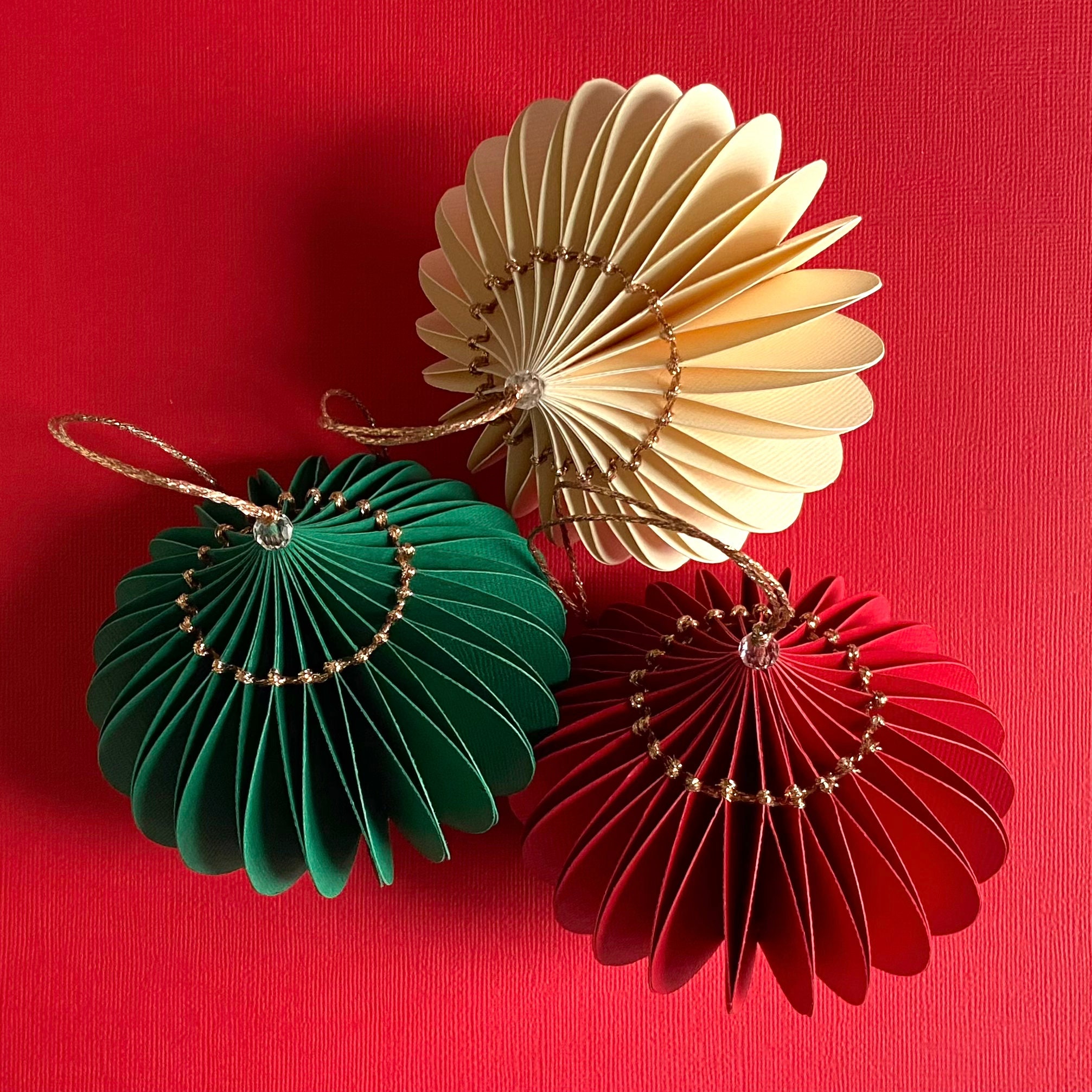 Red Paper Christmas Ornament Honeycomb Onion Paper Ornament Scandi ...