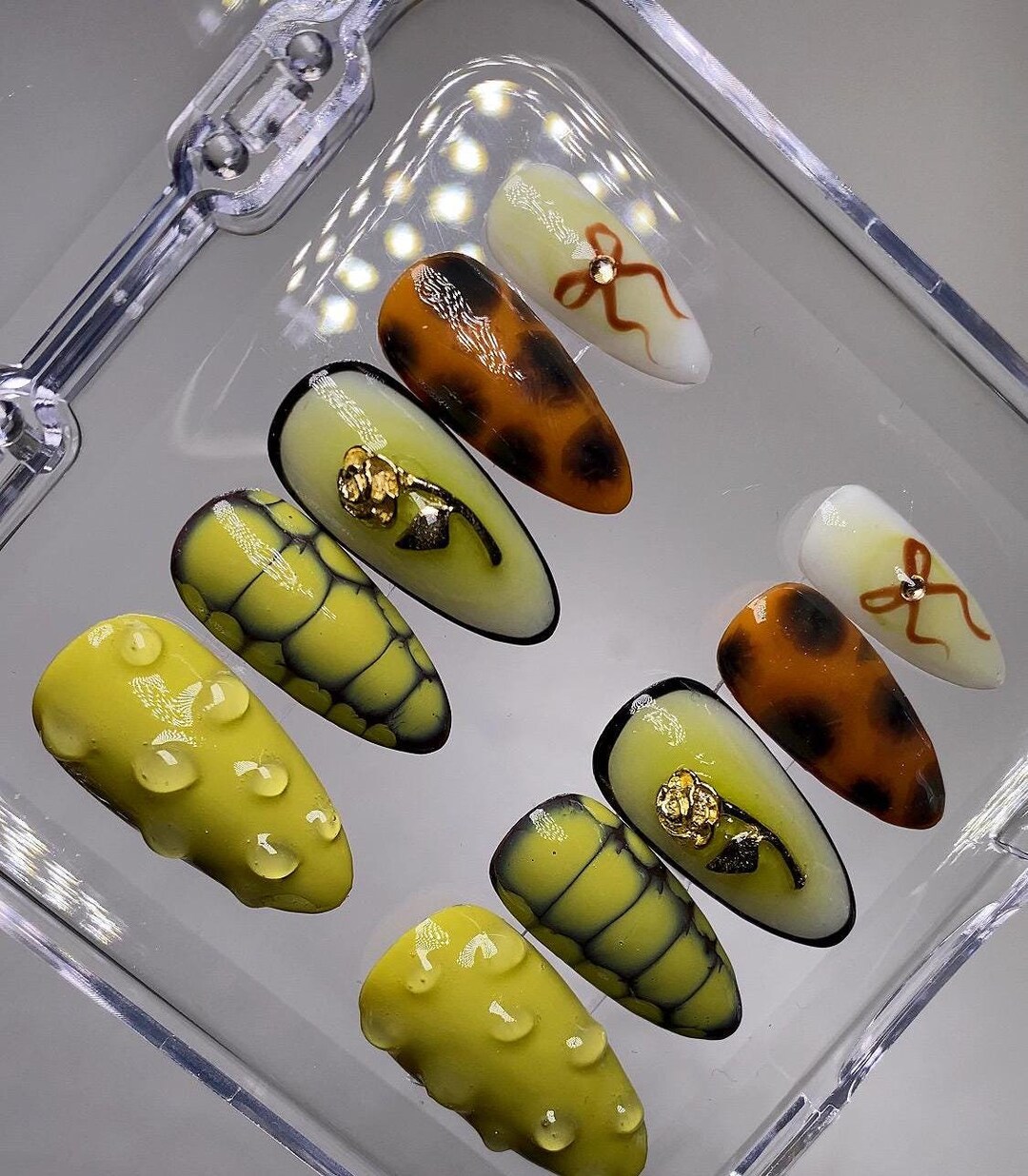 Green Tortoise Shell Press on Nails - Etsy
