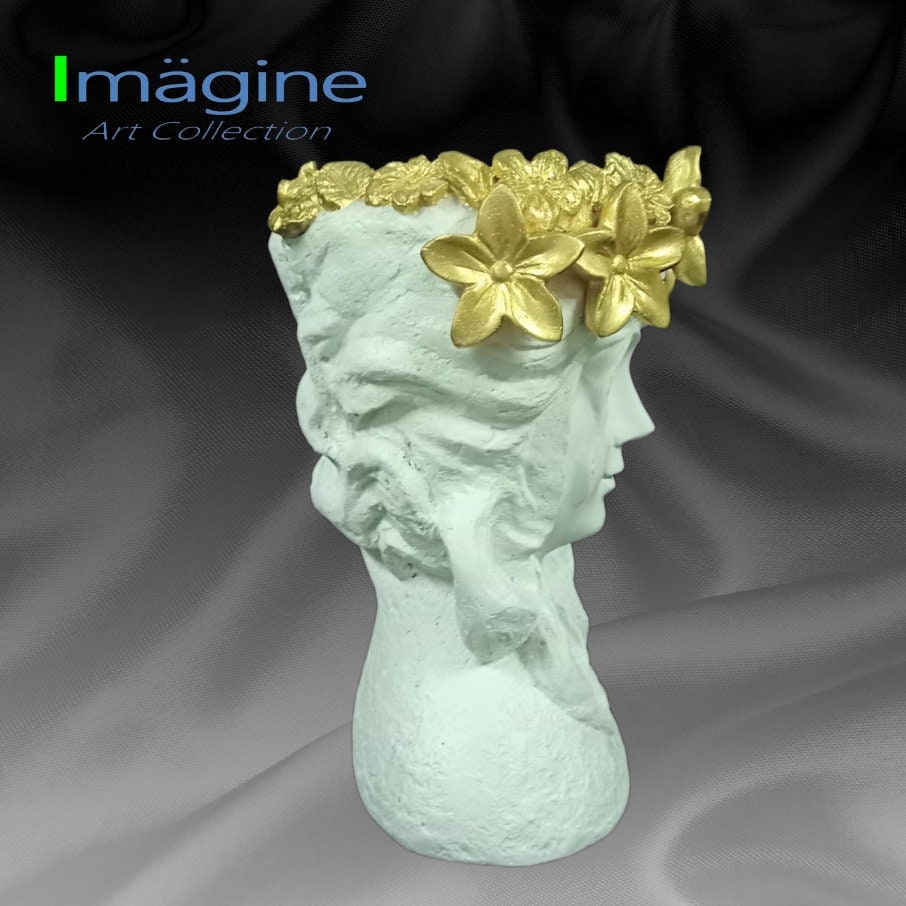Lady Planters Stonecast Sculpture for Indoor and Outdoor Plants, Venus ...