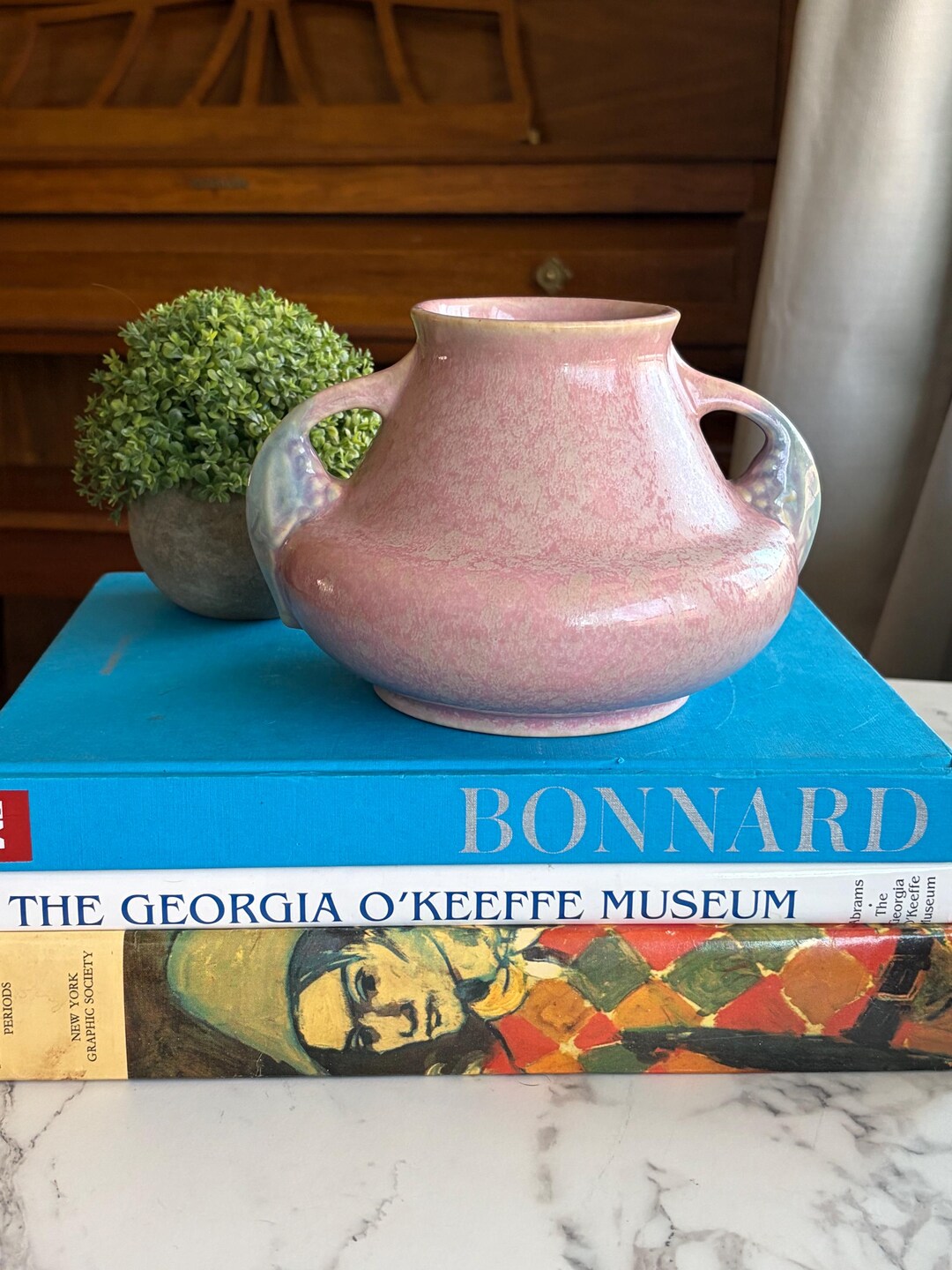 Roseville Pottery Tuscany Pattern Vase in Pink With Double Leaf Handles ...