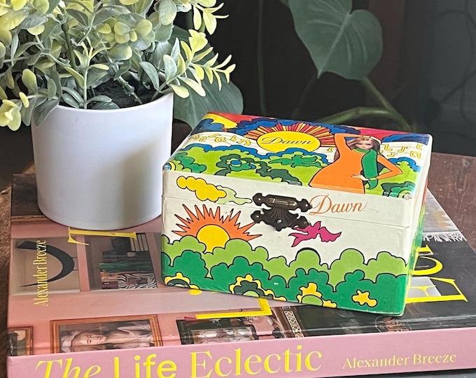 Vintage Topper Dawn Doll Musical Jewelry Box With Fashion Mirror, Early ...