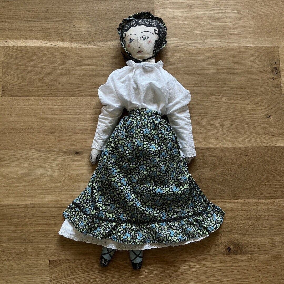 Vintage Cloth Body Doll Two Faces Floral Apron Bonnet Country Cottage ...