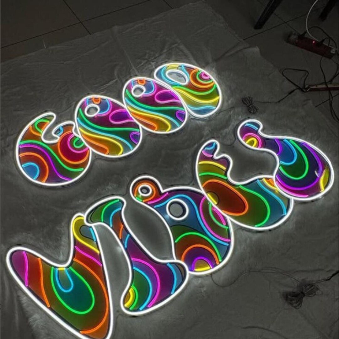 Custom Neon Sign ~ Name Neon Sign ~ Wedding Neon Sign ~ Neon Light Sign ...