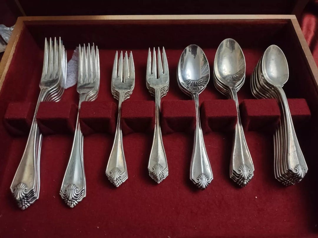 1881 Rogers Oneida King James Silver Plate 61 Pc Flatware Set With Box ...