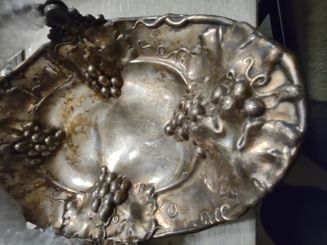 Homan Mfg Co Pair of Antique Silverplate Art Nouveau Grapevine Baskets ...