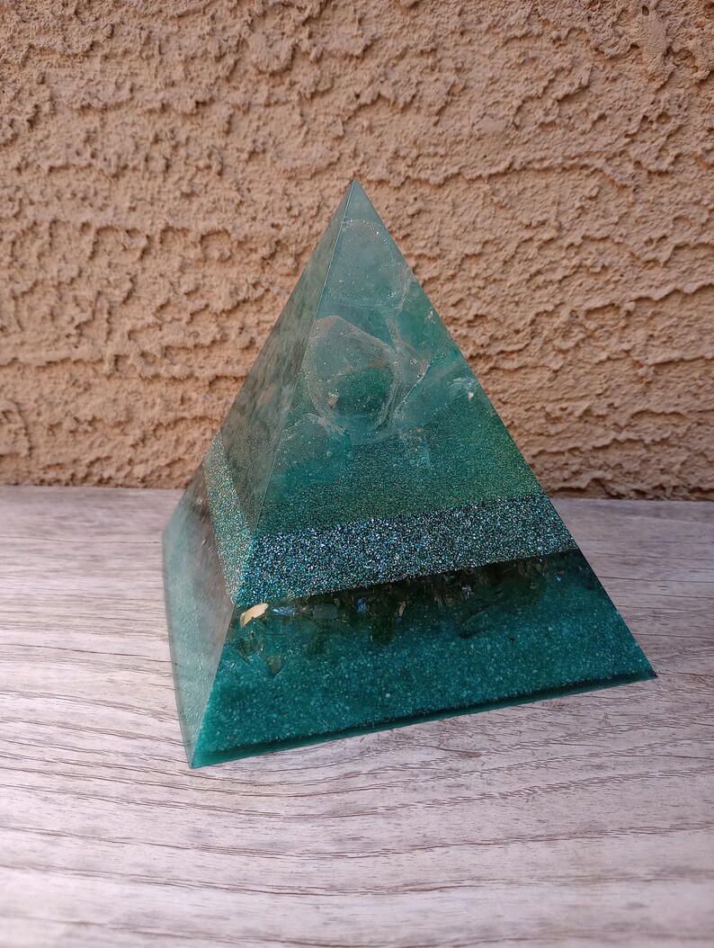 Giant Crystal Resin Pyramid - Etsy
