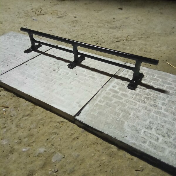 Skateboard Rail - Etsy