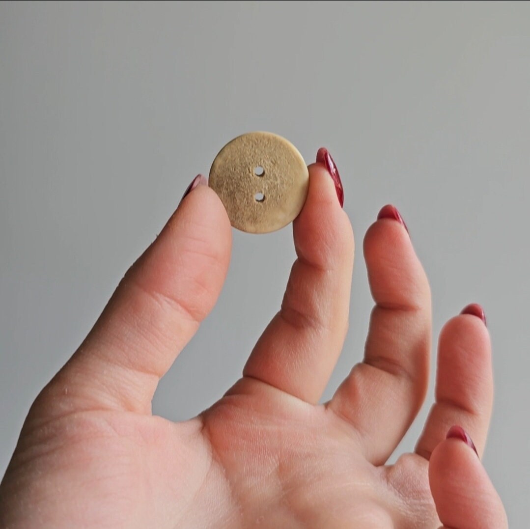 Handmade Buttons, Antler Buttons, Horn Buttons, Natural Antler Buttons ...