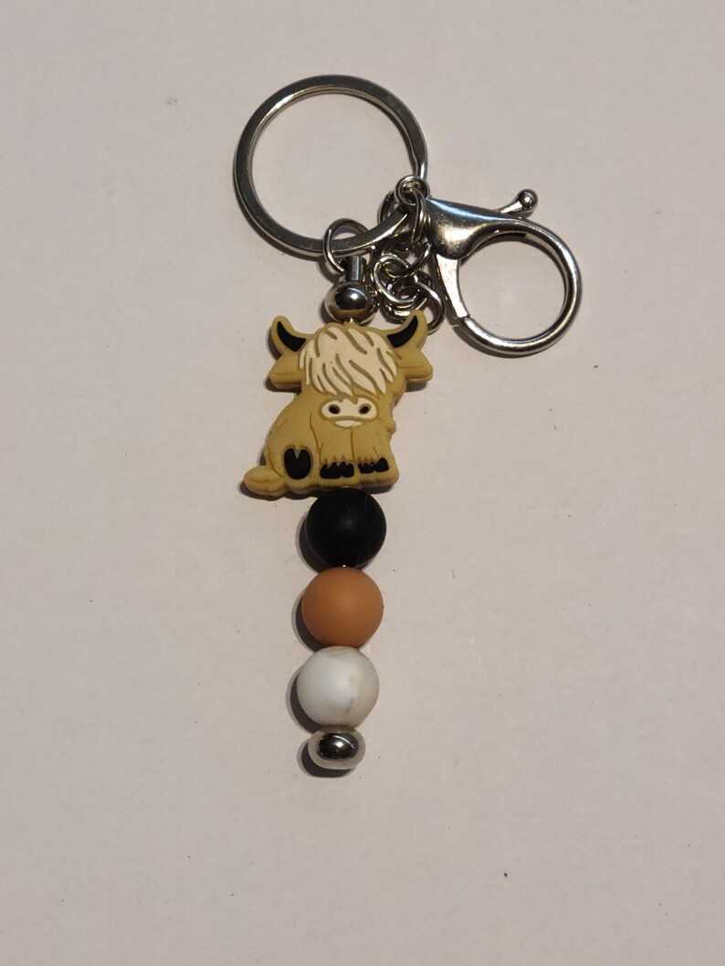 Highland Cow Beaded Keychain - Etsy