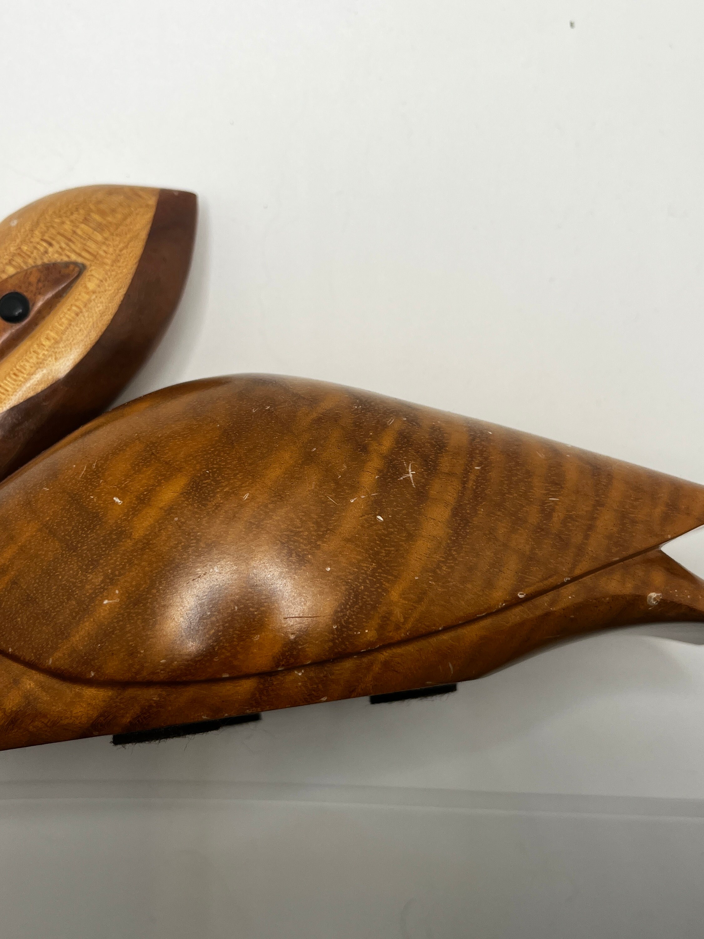 Beautiful Carved Floating Wood Pelican -- Signed by Gordon Stennett ...