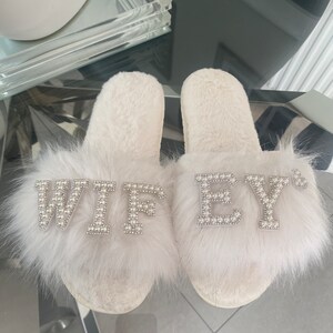 Personalised MRS Slippers, Wedding Day Slippers, Bride to Be Slippers ...