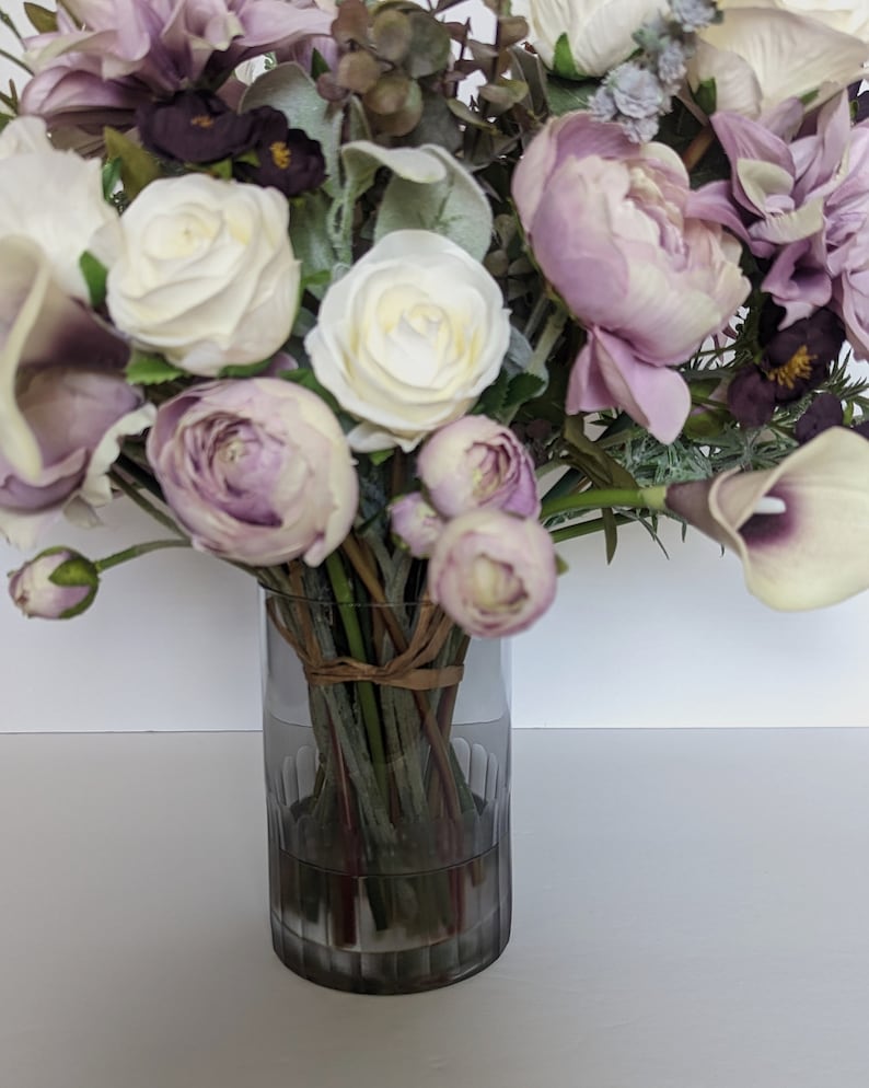 Lavender Purple Arrangement, Lavender Silk Flowers in Faux Water ...