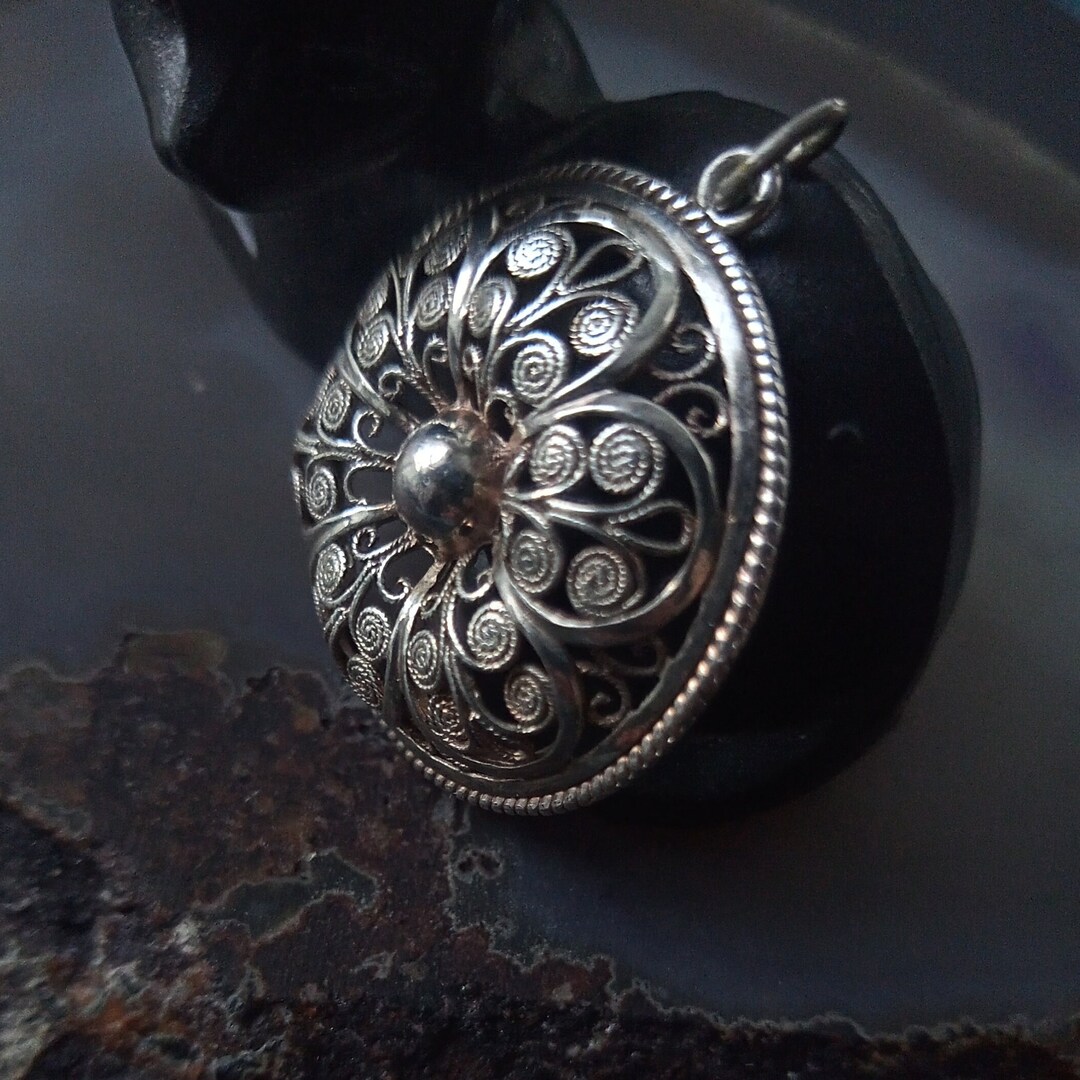 Vintage Detailed Antique Filigree Art Nouveau Sterling Silver Pendant ...