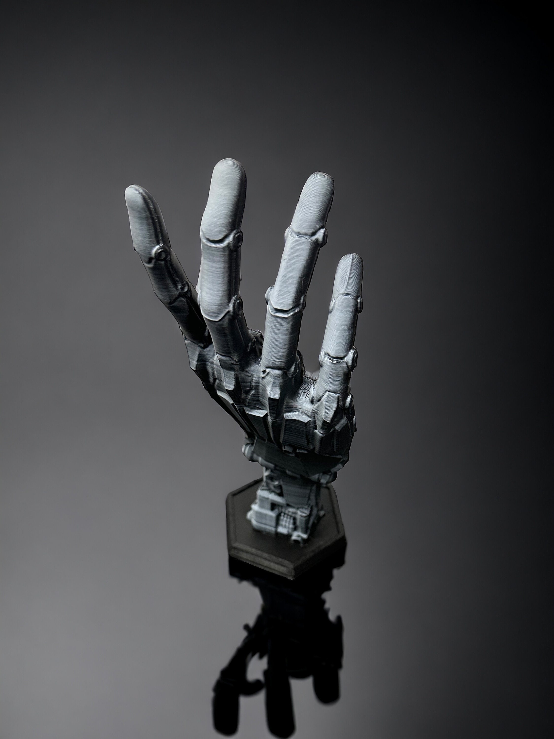 Robot Hand Game Controller Stand for PS5 XBOX or Nintendo Switch ...